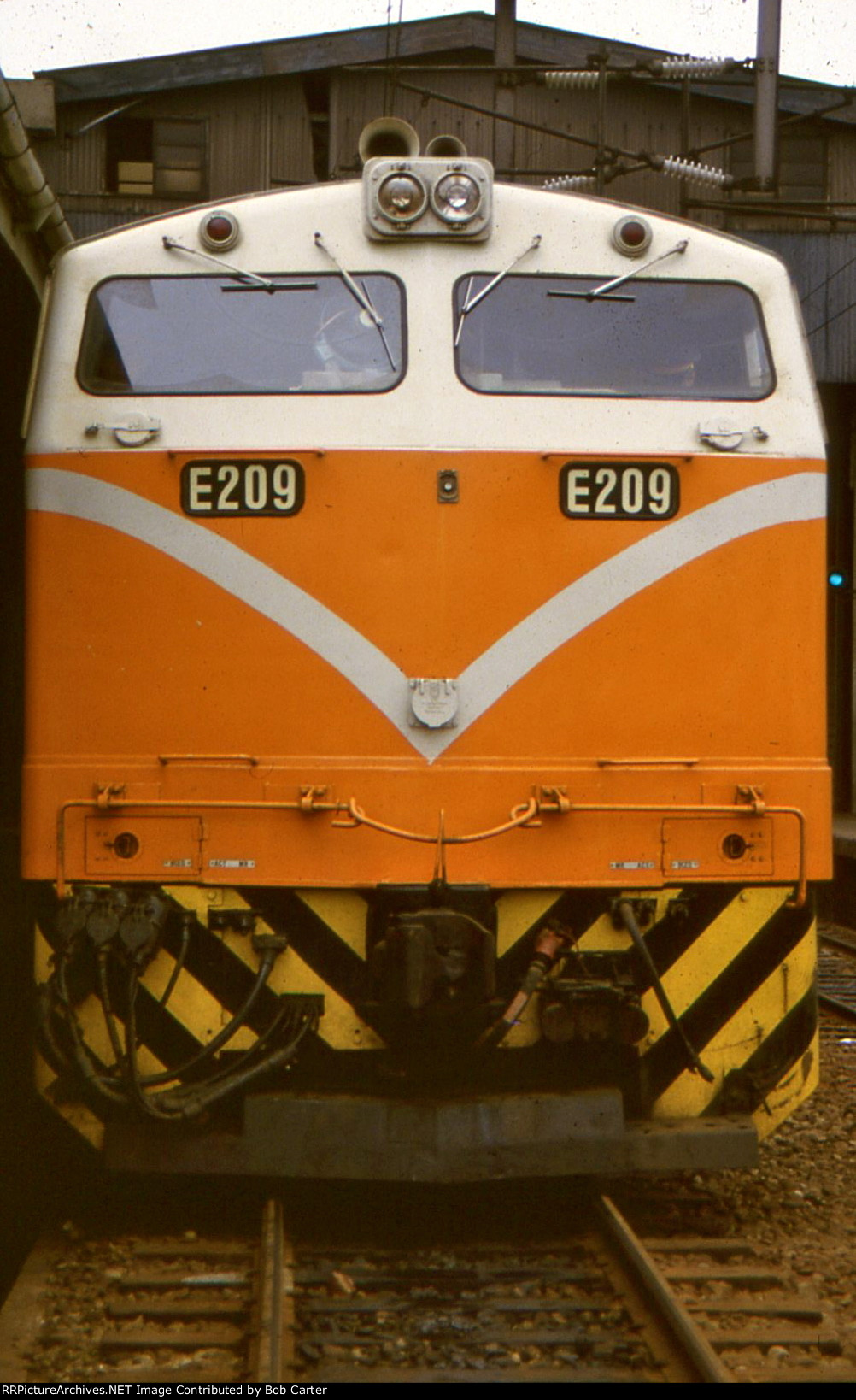 TRA E209